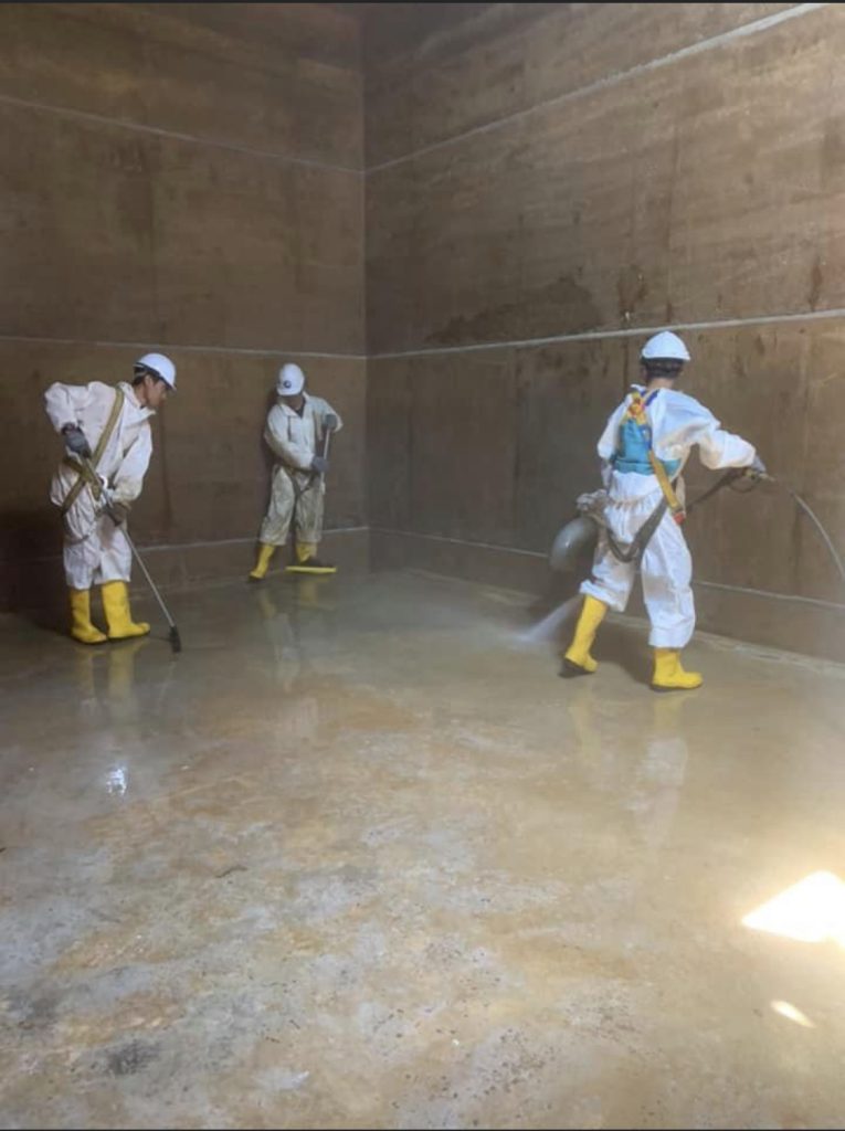 Tank Cleaning Services - 100% Certified and Professional - Myda Risk ...